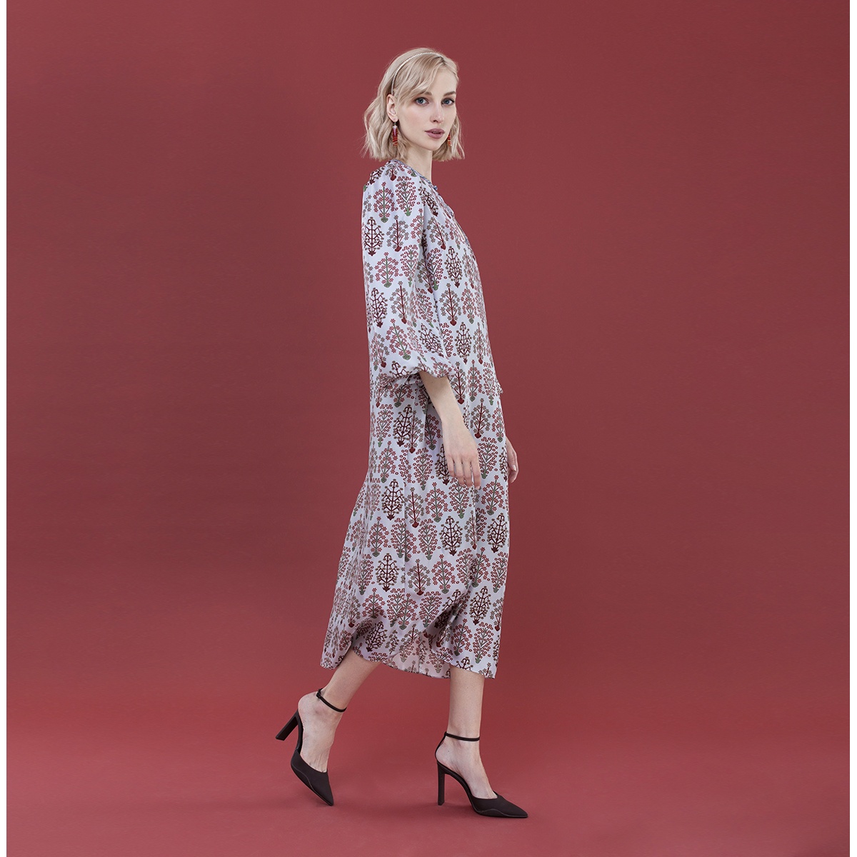 Dress "FLORAL" silk on a grey background by Kokosha buy online